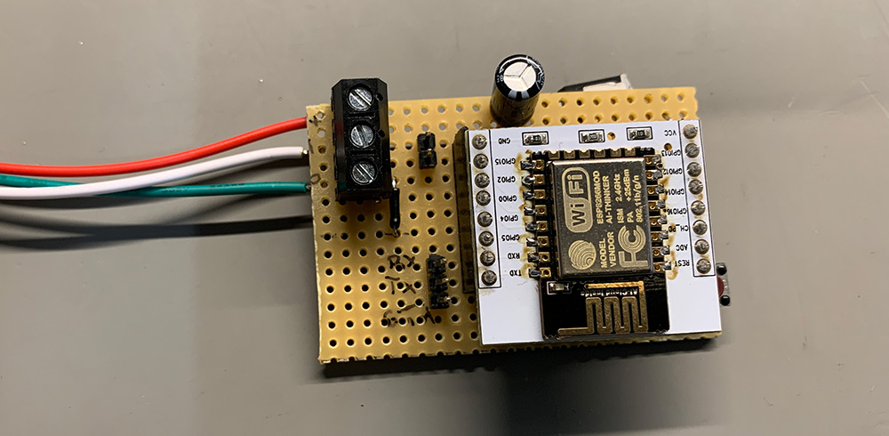 ESP8266 Wifi RGB LED Controller for the loft workshop ESP8266 Wifi RGB LED Controller for the loft workshop